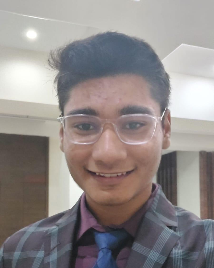 Kunj Shah's Instagram, Twitter & Facebook on IDCrawl